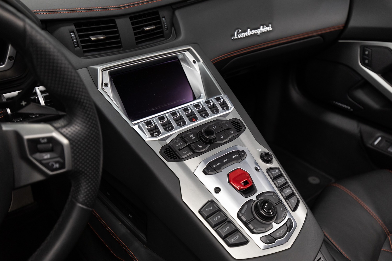 2015 Lamborghini Aventador LP 700-4