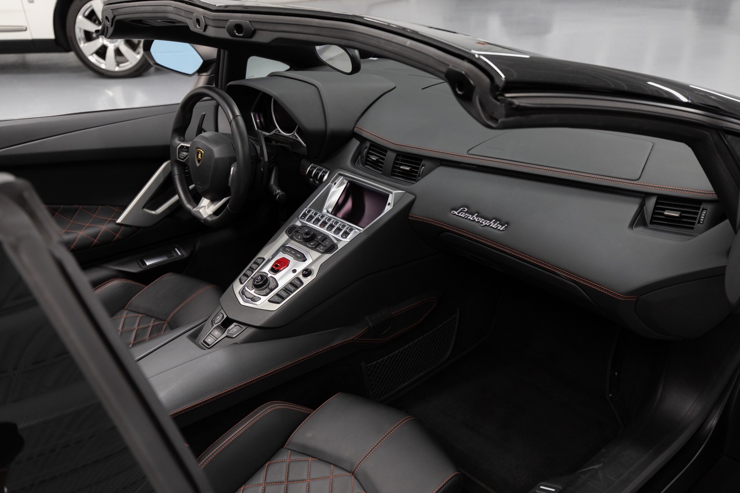 2015 Lamborghini Aventador LP 700-4