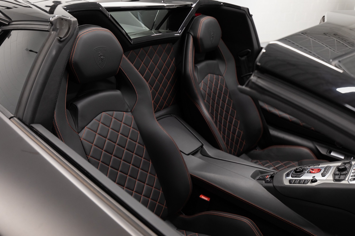 2015 Lamborghini Aventador LP 700-4