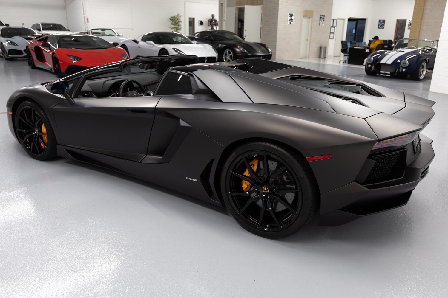 2015 Lamborghini Aventador LP 700-4