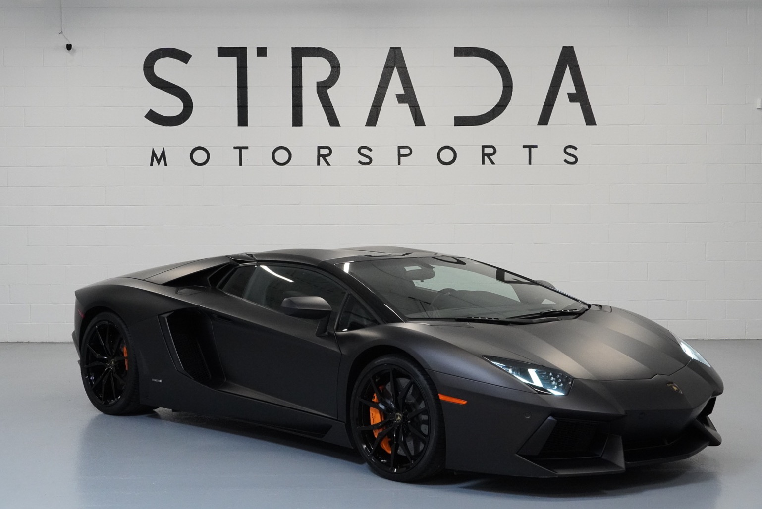 Used 2015 Lamborghini Aventador LP 700-4 for sale $354,895 at Strada ...